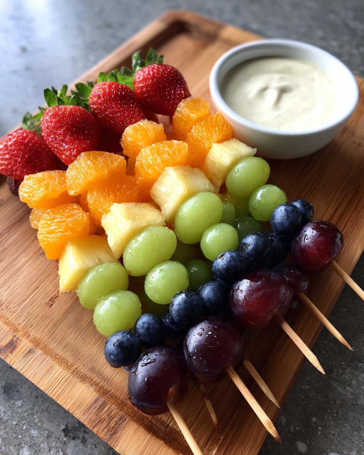 Kid-Friendly Rainbow Fruit Skewers a 15-Minute Amazing Treat ...